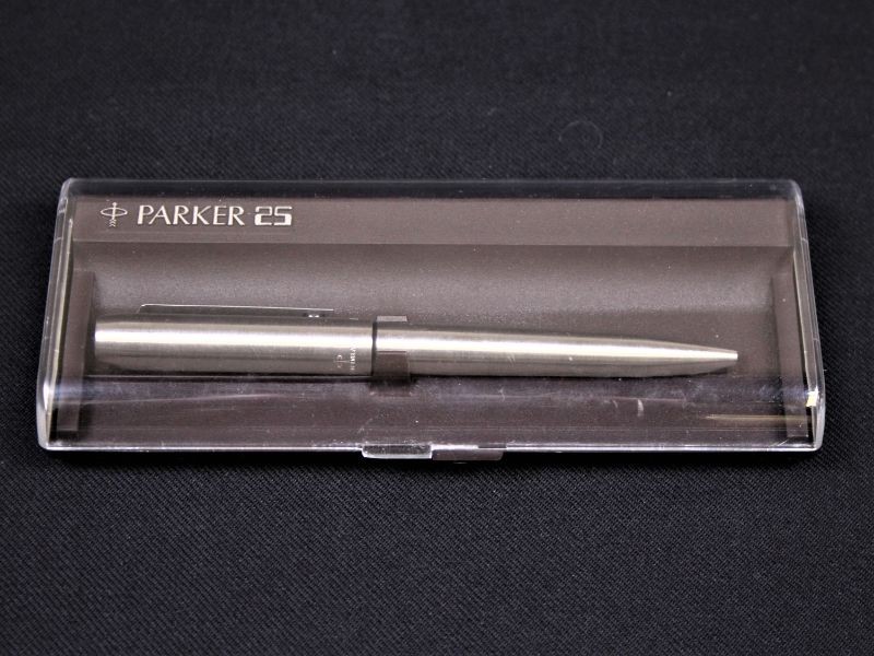 Parker 25 pen - Kringwinkel