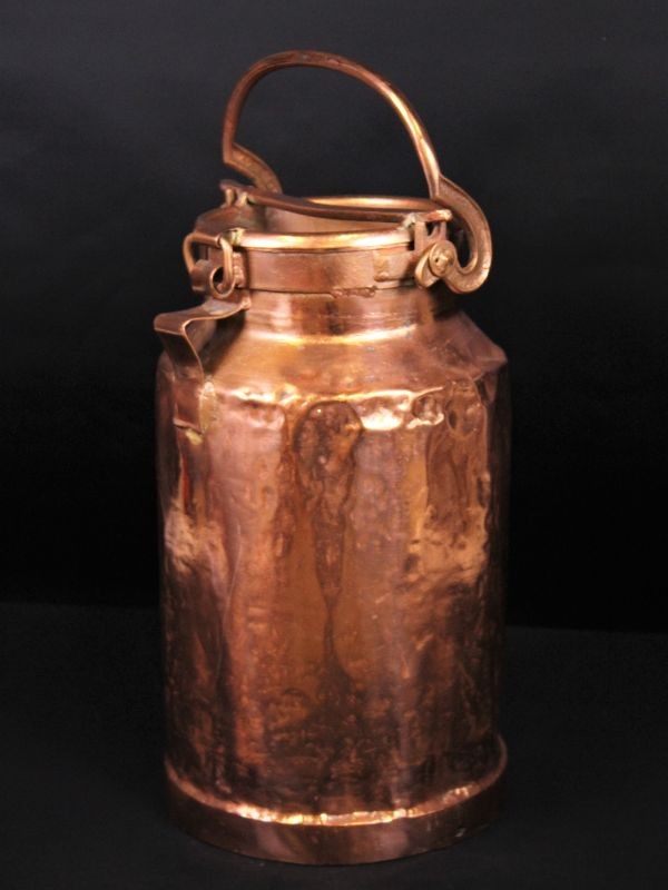 Knappe rood koperen melkkan, vintage - Kringwinkel