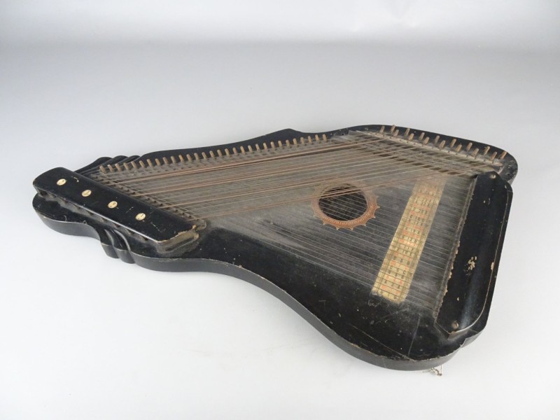 Concert AEOL harp. American Harp Zither. - Kringwinkel