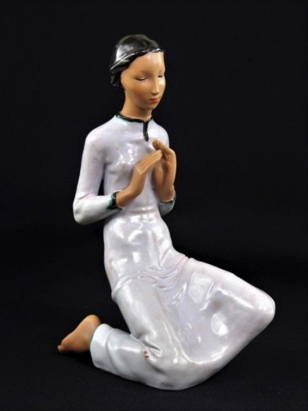 Biddend meisje Goldscheider Wenen - Kringwinkel