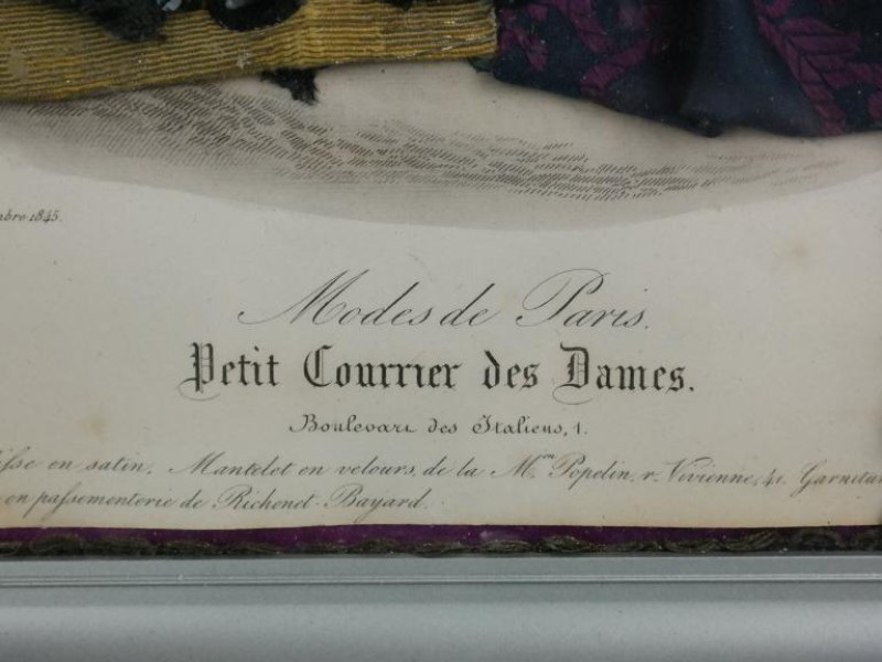 Vintage kader met vroegere klederdracht - Kringwinkel