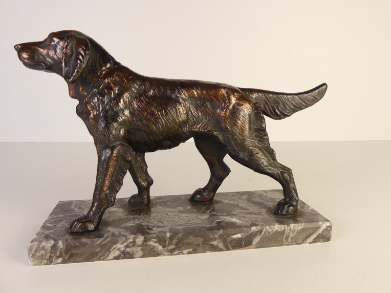 Hond beeld. - Kringwinkel