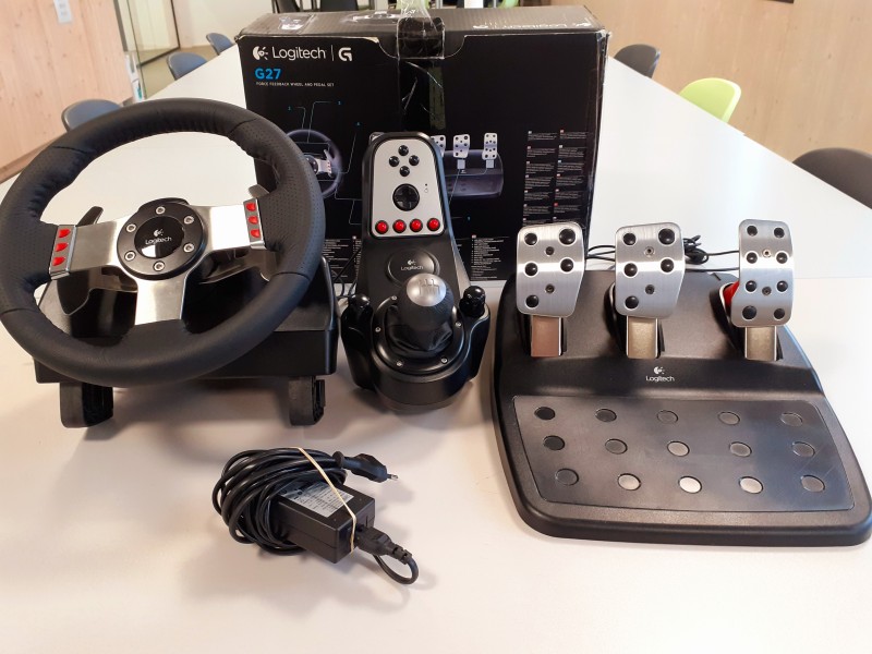 Logitech G27 Force feedback wheel and pedal set - Kringwinkel
