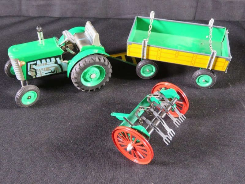 Blikken speelgoedtractor - Kringwinkel