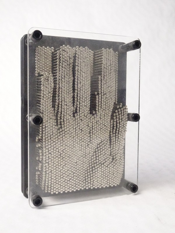 Vintage spijkerbed jaren 80 3D decoratie. - Kringwinkel